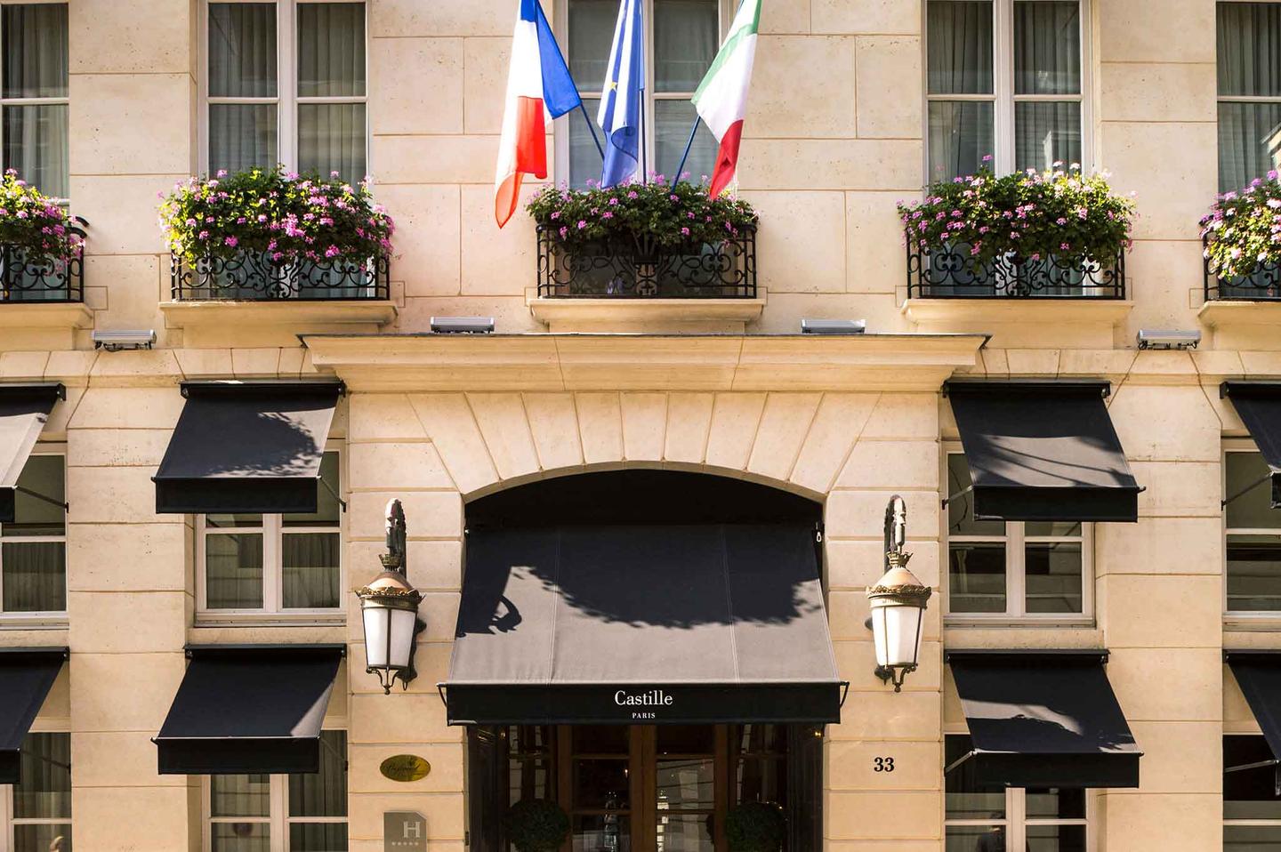 Hotel Castille Paris, 5-star near Louvre | Starhotels Collezione