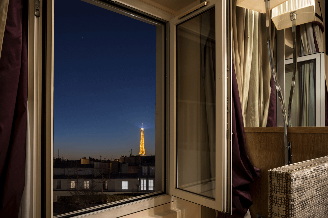 Duplex Junior Suite Eiffel Tower View | Castille Paris