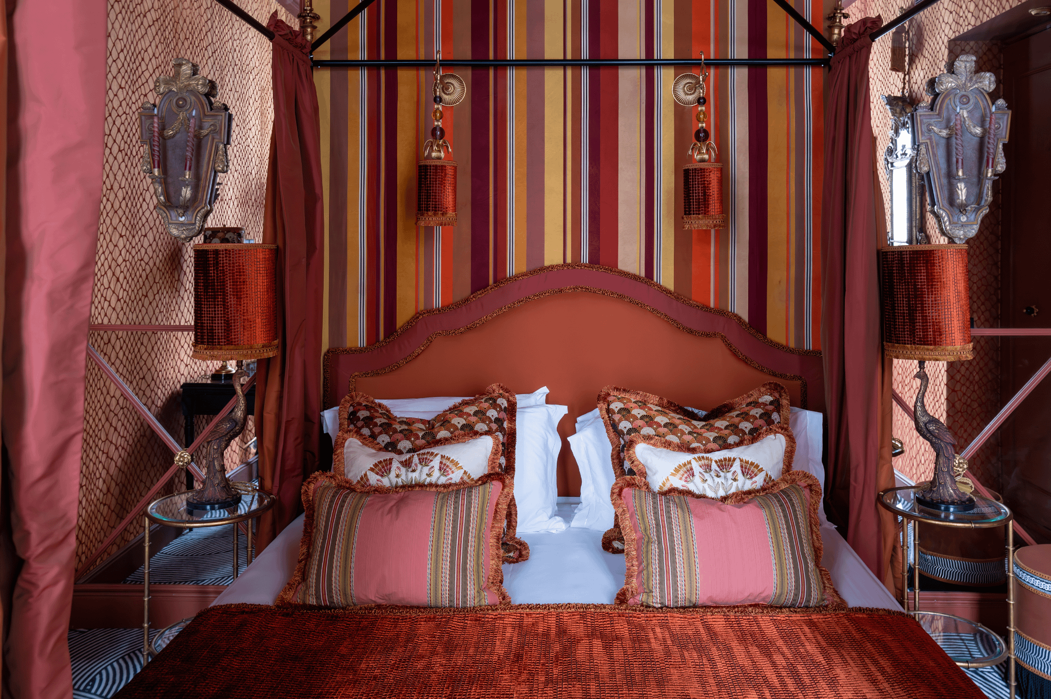 Grand Tour Suite | 5 Star hotel in Paris | Castille Paris