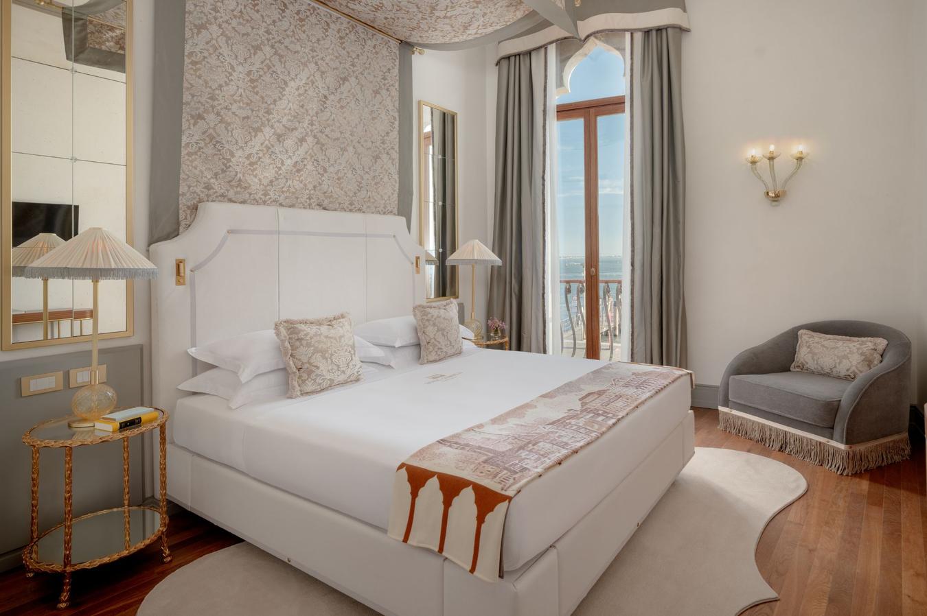 Suite Lagoon View | Hotel Gabrielli Venice | Starhotels Collezione