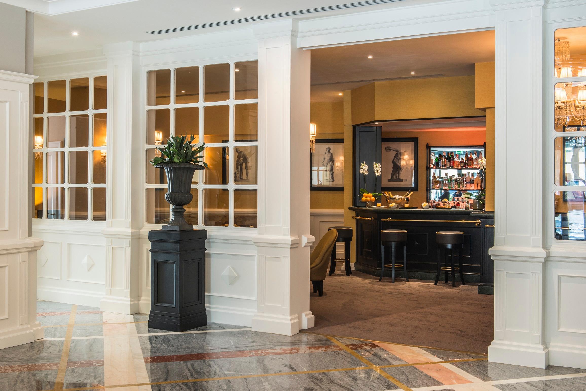 The Dome Bar | Dining in Rome | Starhotels Michelangelo